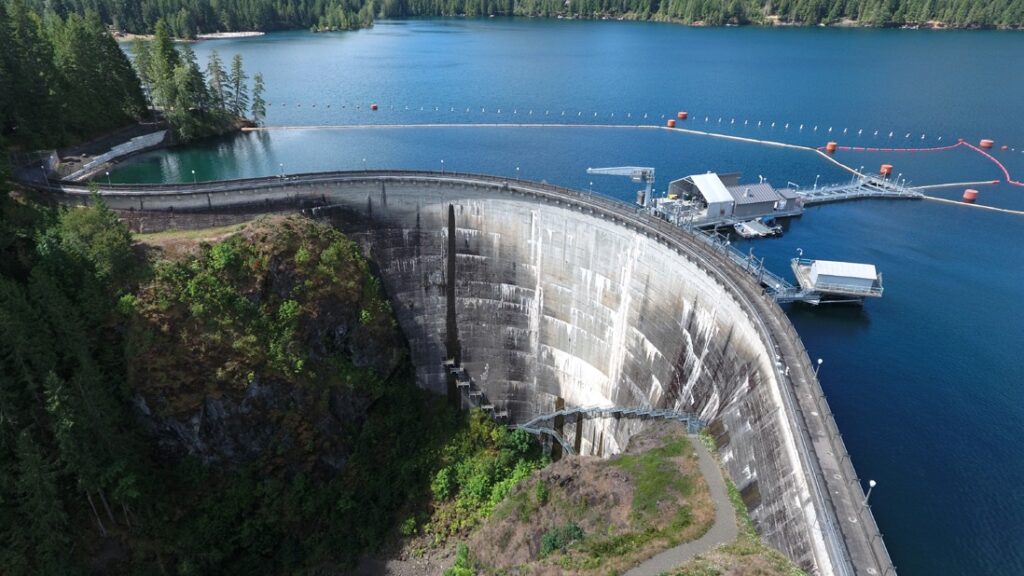 Clean, environmentally friendly hydropower - Tacoma Public Utilities